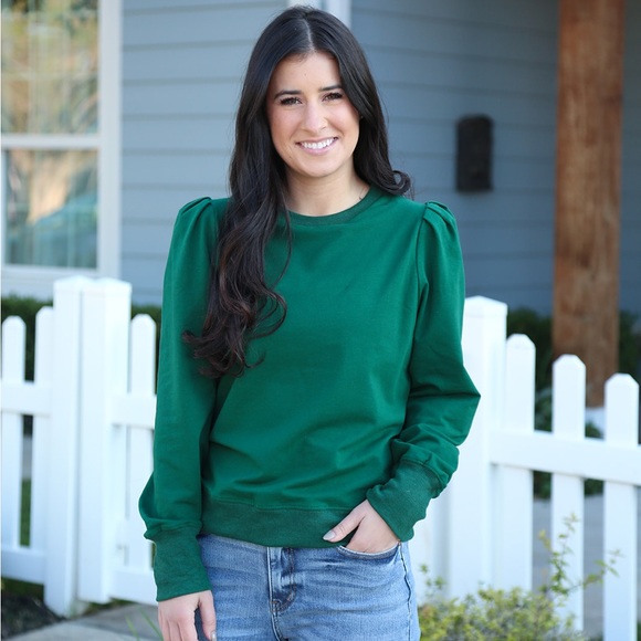 JODIFL | Tops | Nwt Jodifl Sweatshirt With Ruffle Sleeves In Emerald ...